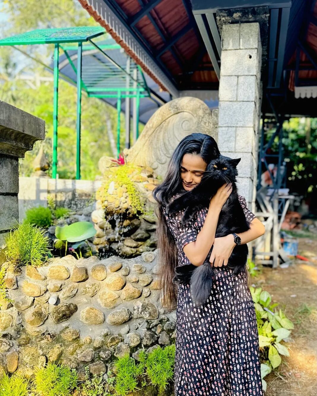 Actress Meenakshi Anoop HD Photos and Wallpapers October 2022 - Gethu ...