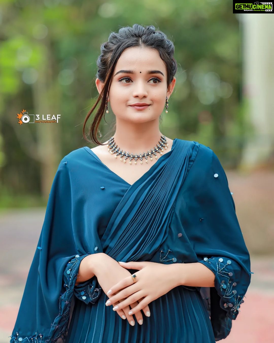 Meenakshi Anoop Instagram – Yuhhh🦋 Stylist and designer : @doms.2010 ...