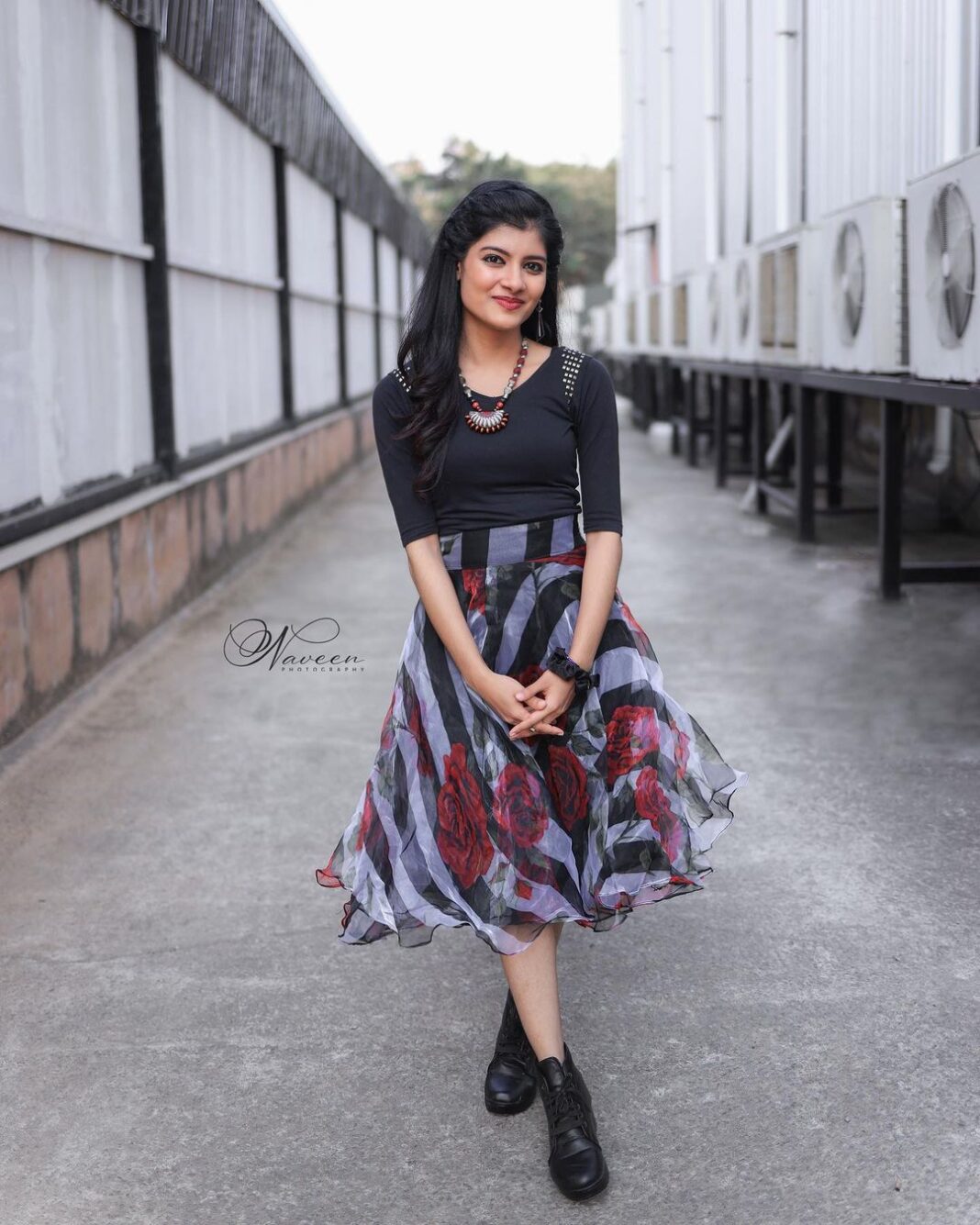 Actress Monisha Blessy HD Photos and Wallpapers May 2023 | Gethu Cinema