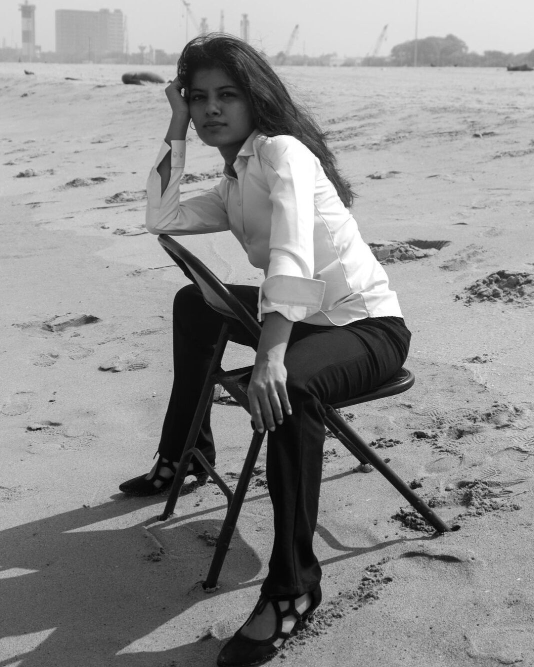 Actress Monisha Blessy HD Photos and Wallpapers May 2023 | Gethu Cinema