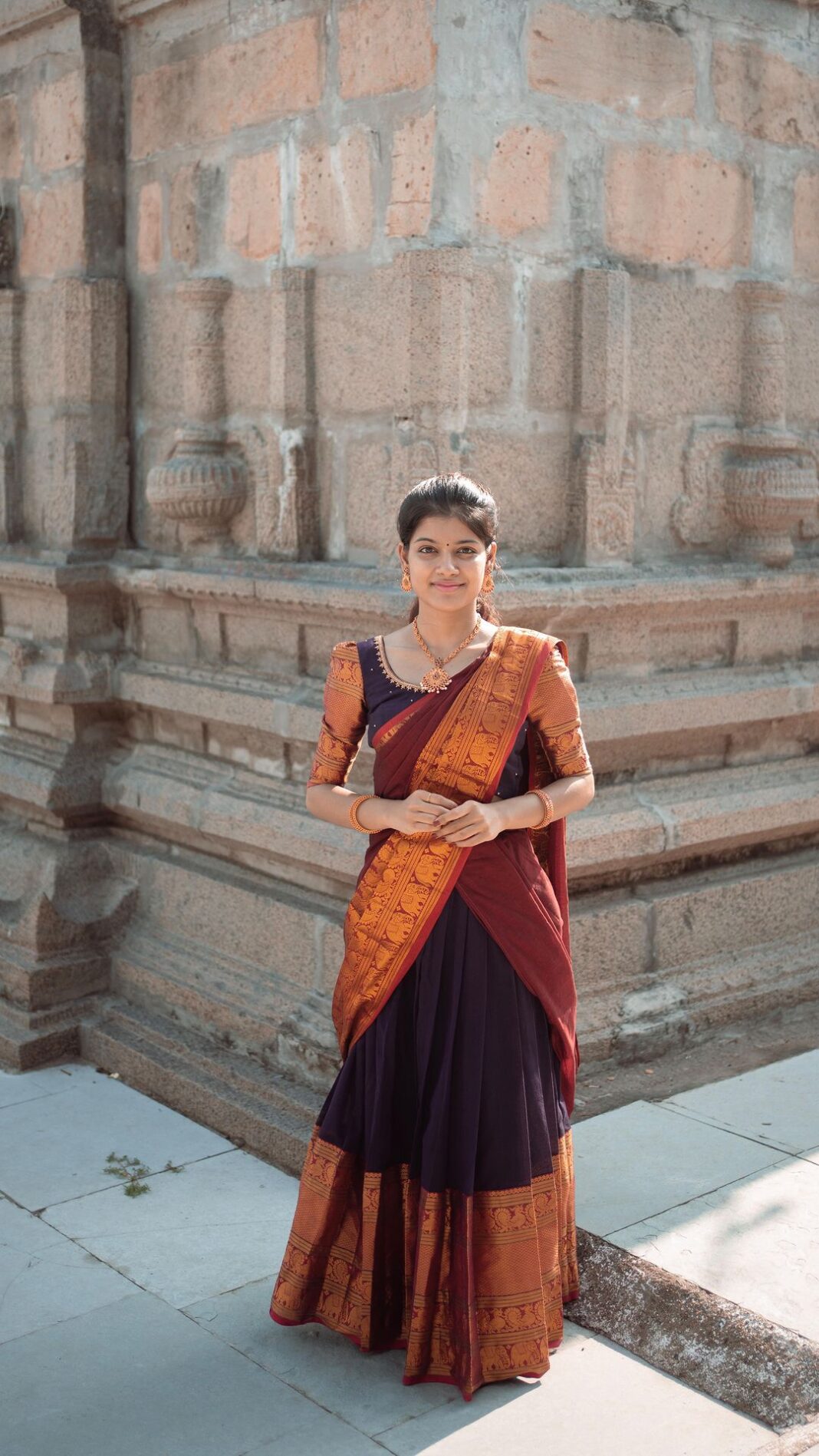 Actress Monisha Blessy HD Photos and Wallpapers May 2023 | Gethu Cinema