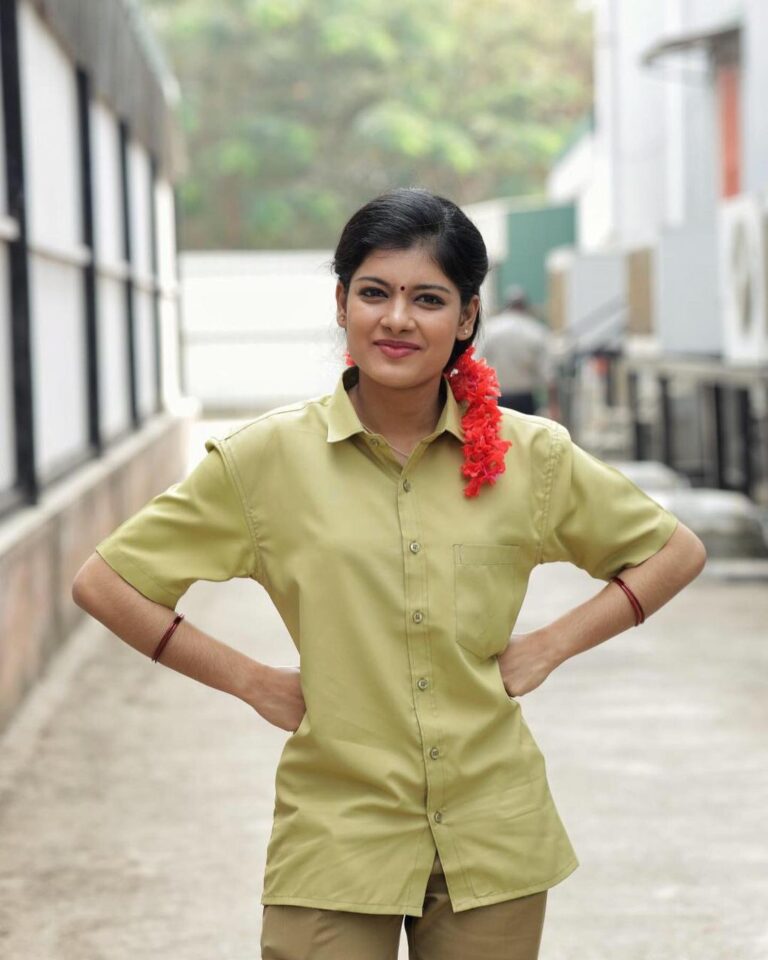 Actress Monisha Blessy HD Photos and Wallpapers May 2023 | Gethu Cinema
