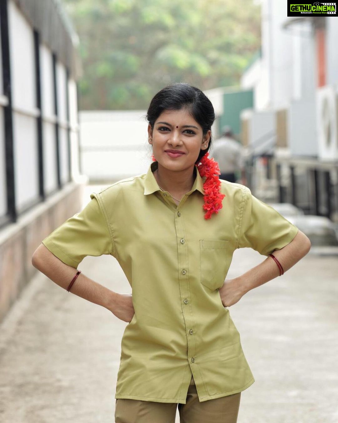 Monisha Blessy Instagram – Yaarai nambi naan porandhen…! pongadaw ponga!!! 🤣En kaalam vellum ...