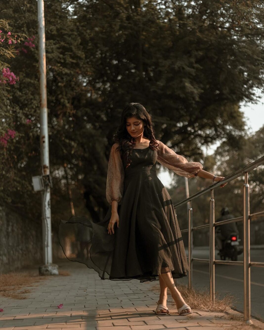 Actress Monisha Blessy HD Photos and Wallpapers May 2023 - Gethu Cinema