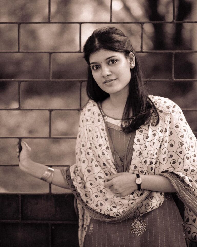 Actress Monisha Blessy HD Photos and Wallpapers May 2023 | Gethu Cinema