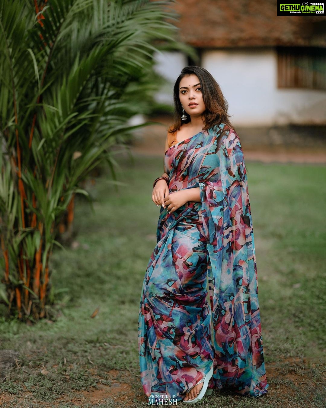 Actress Mridula Vijay HD Instagram Photos and Wallpapers April 2023 ...