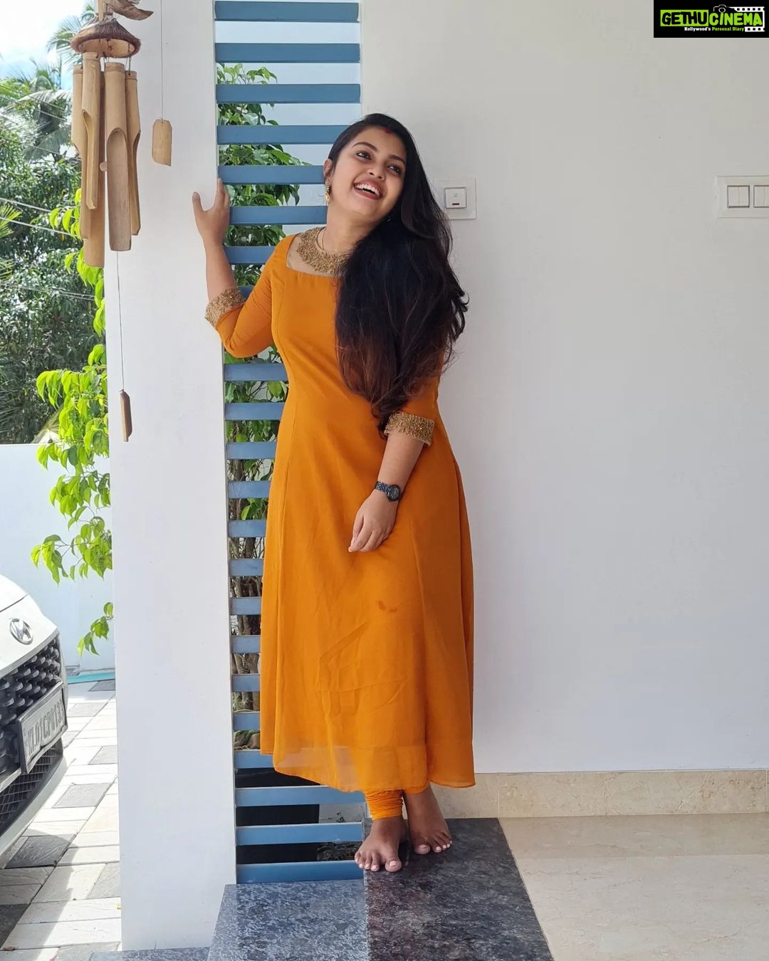Mridula Vijay Instagram – Njoying this new life 🧡 PC @yuvakrishna ...
