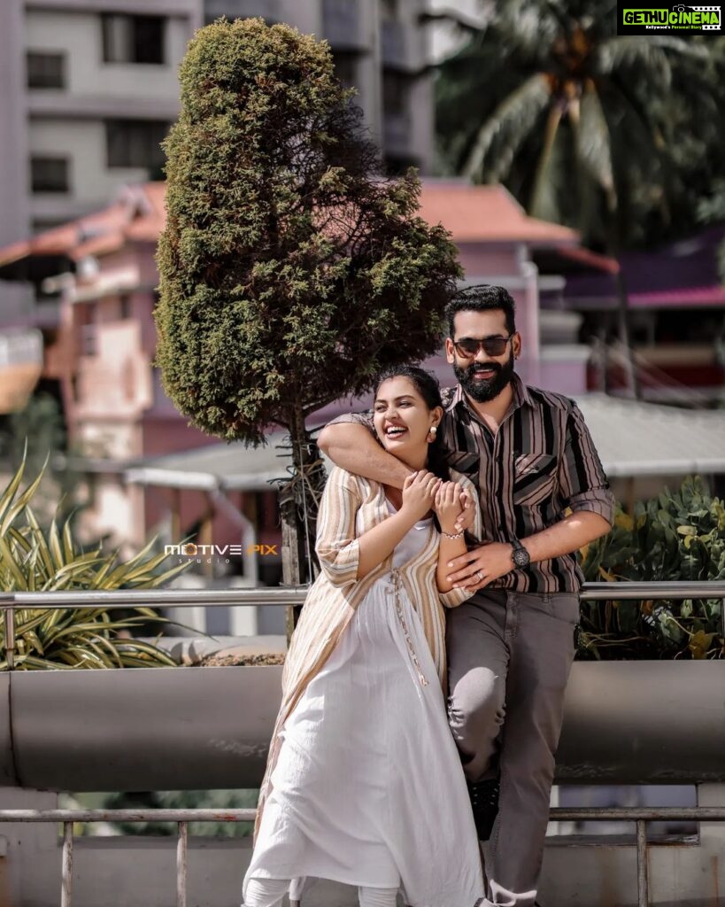 Actress Mridula Vijay HD Instagram Photos and Wallpapers July 2022 ...