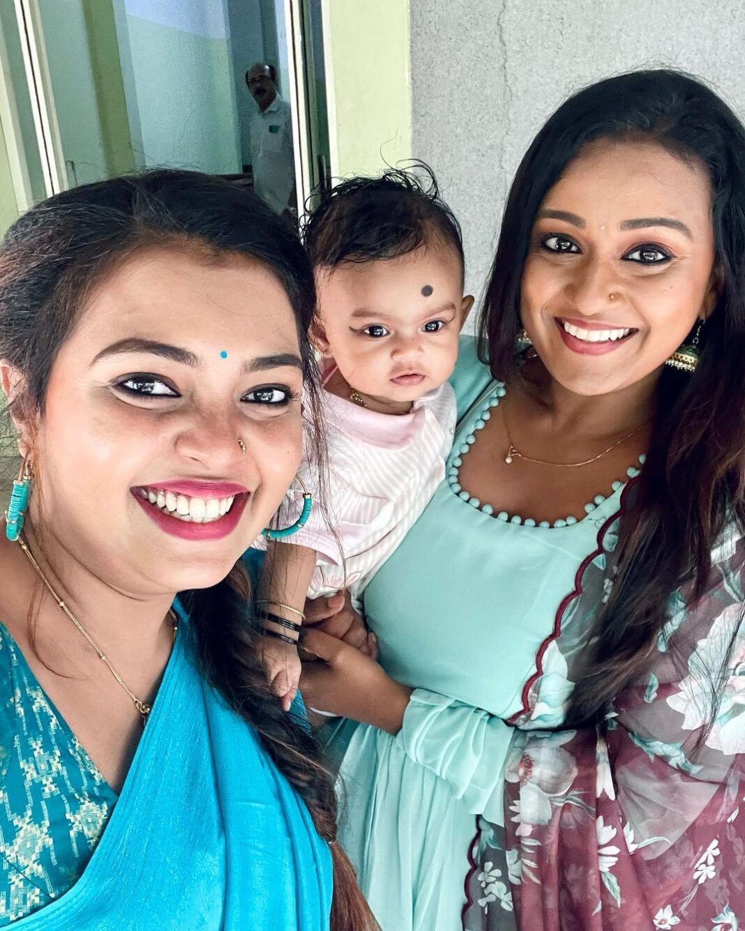 Actress Mridula Vijay HD Photos and Wallpapers March 2023 | Gethu Cinema