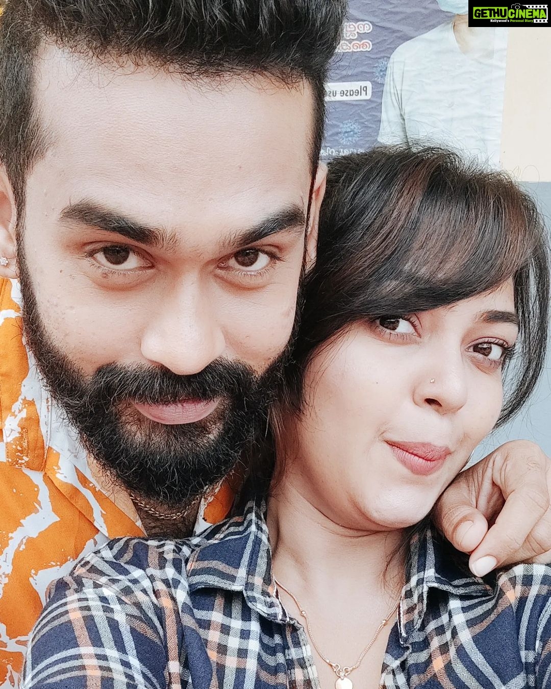 Mridula Vijay Instagram – Happy birthday to the best husband ever ️😘 ...