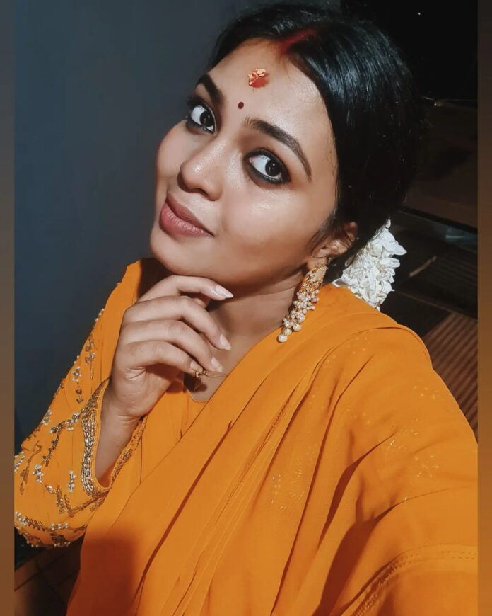 Actress Mridula Vijay HD Photos and Wallpapers June 2022 - Gethu Cinema
