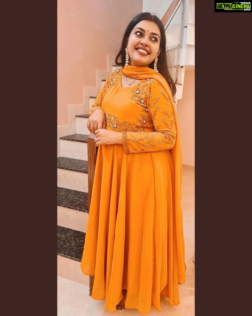 Mridula Vijay Instagram – Being happy is the greatest form of success ☺ ...