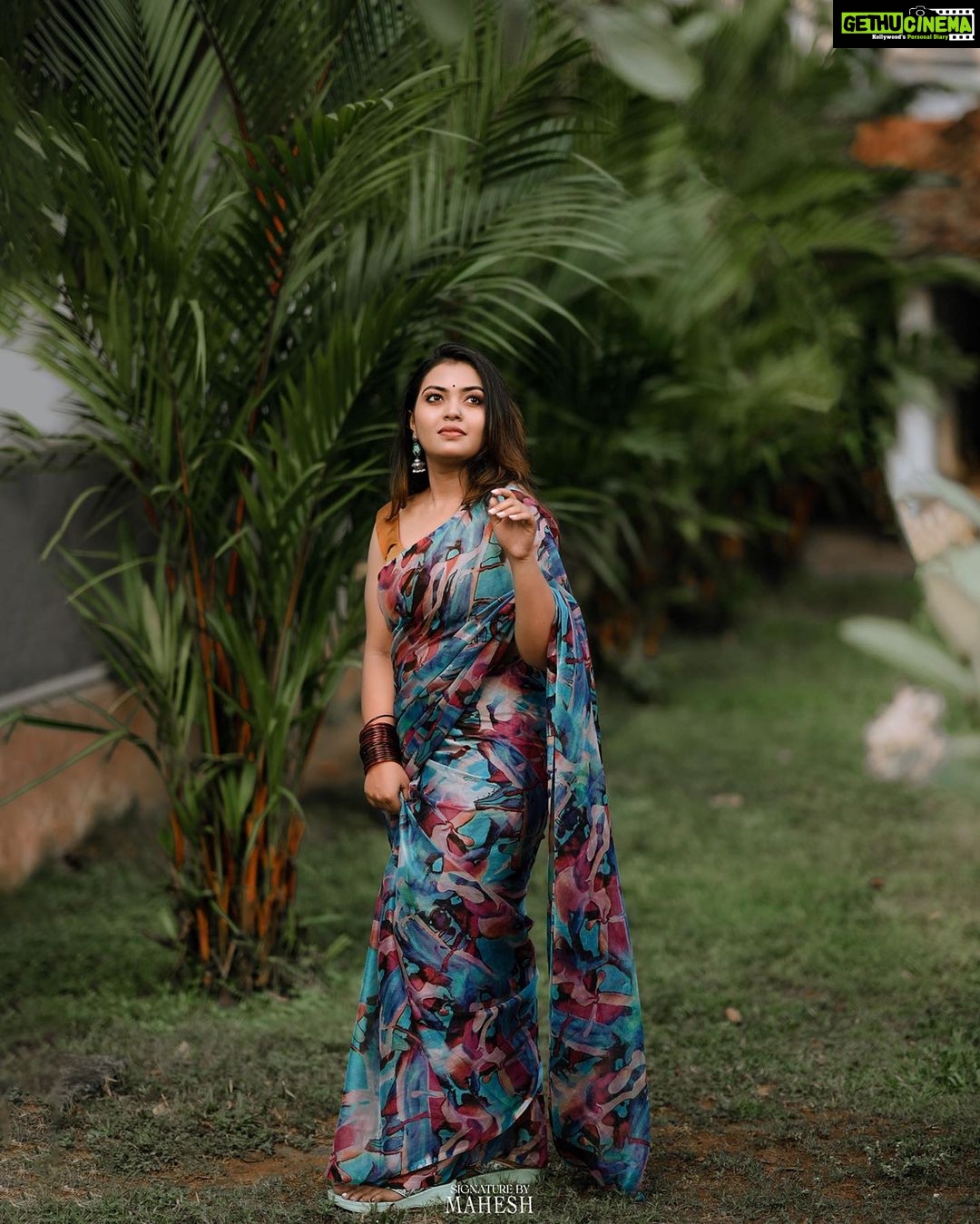 Actress Mridula Vijay HD Instagram Photos and Wallpapers April 2023 ...