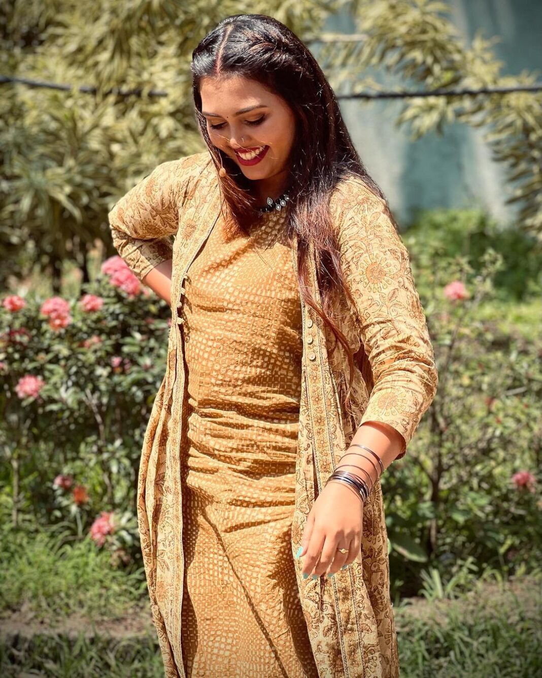 Actress Mridula Vijay HD Photos and Wallpapers April 2023 | Gethu Cinema