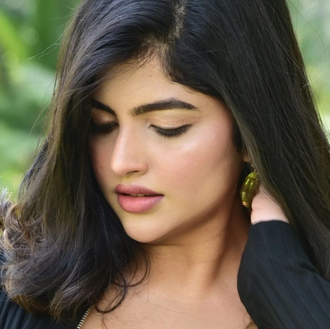 Actress Naina Sarwar HD Instagram Photos and Wallpapers March 2023 ...