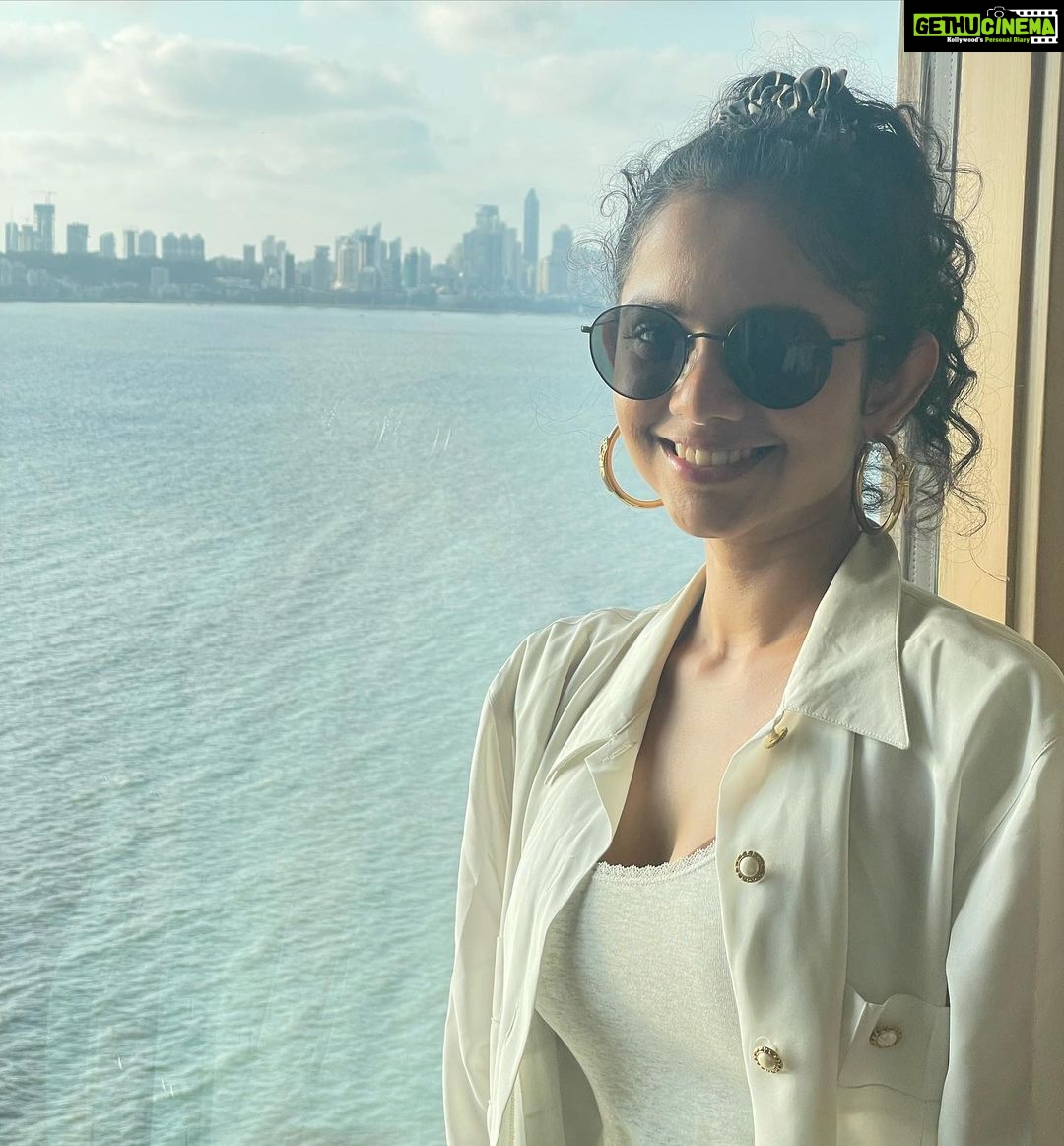 Actress Namita Krishnamurthy HD Instagram Photos and Wallpapers May 2023 | Gethu Cinema