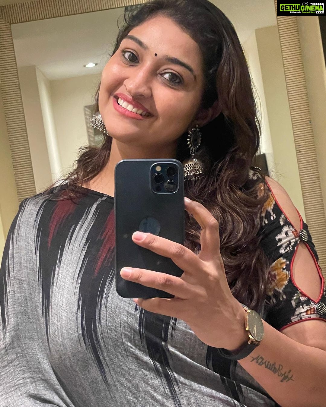 Actress Neelima Rani HD Instagram Photos and Wallpapers November 2022 ...