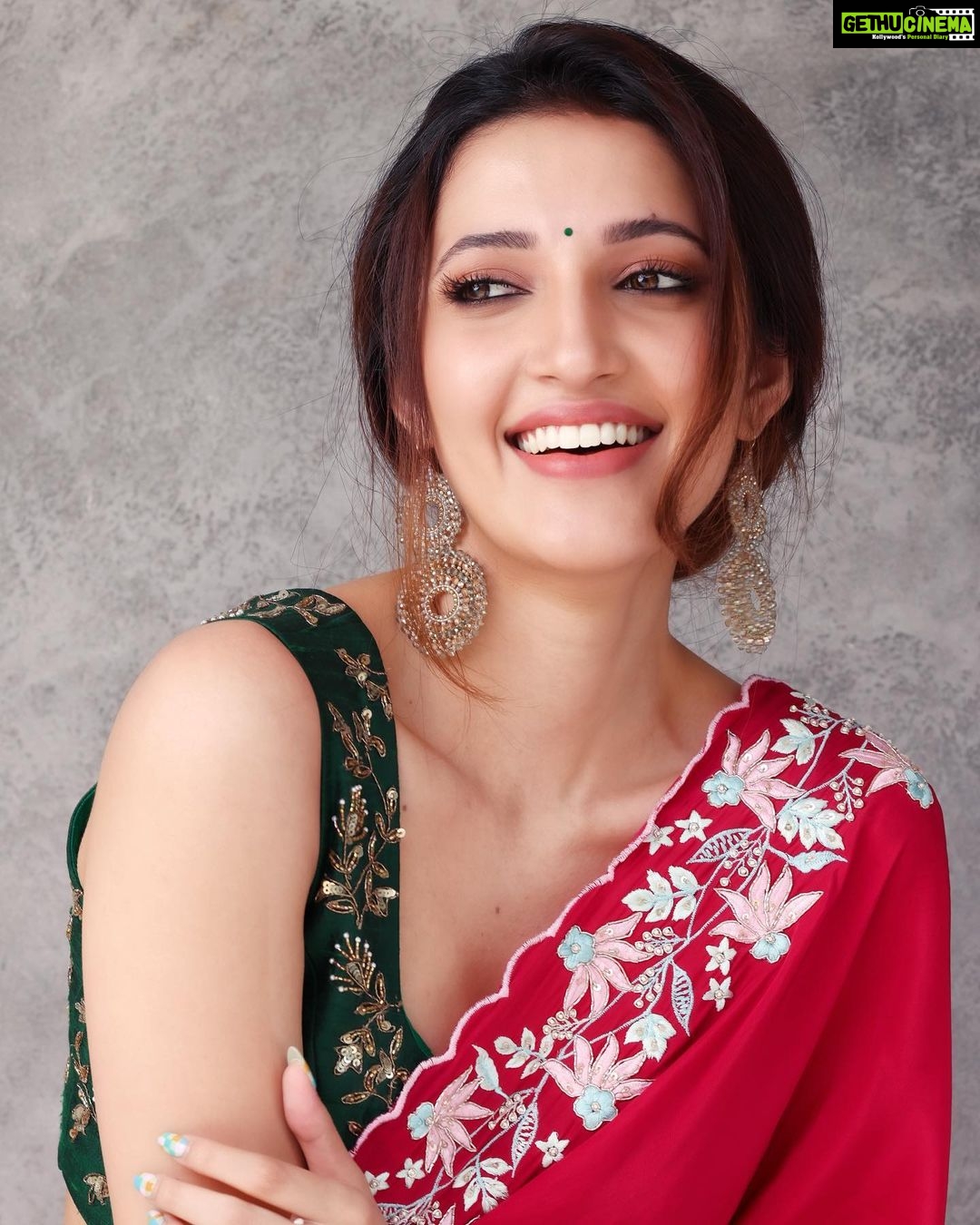 Neha Shetty Instagram – To the most wonderful time of the year ! ️🎅♥️🎄🎁 ...