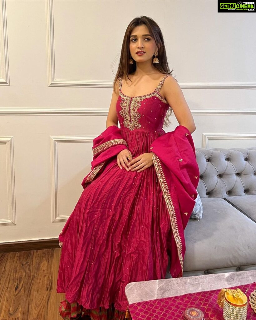 Nidhi Shah Instagram – The light of my life 🪔 ️ 💫 | Gethu Cinema