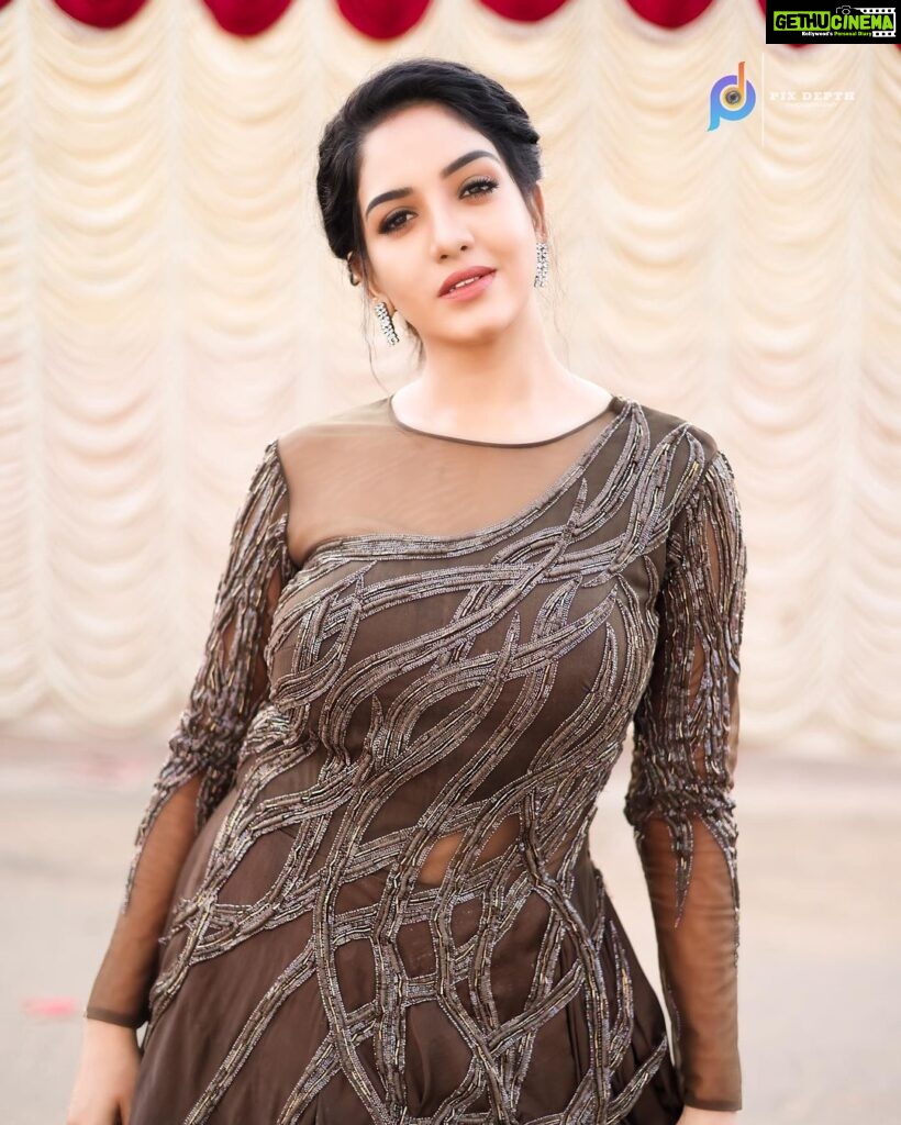 Actress Pavani Reddy HD Instagram Photos and Wallpapers August 2022 ...