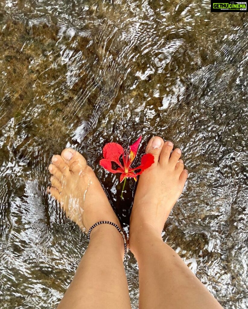 Actress Pavithra Janani HD Instagram Photos and Wallpapers September ...