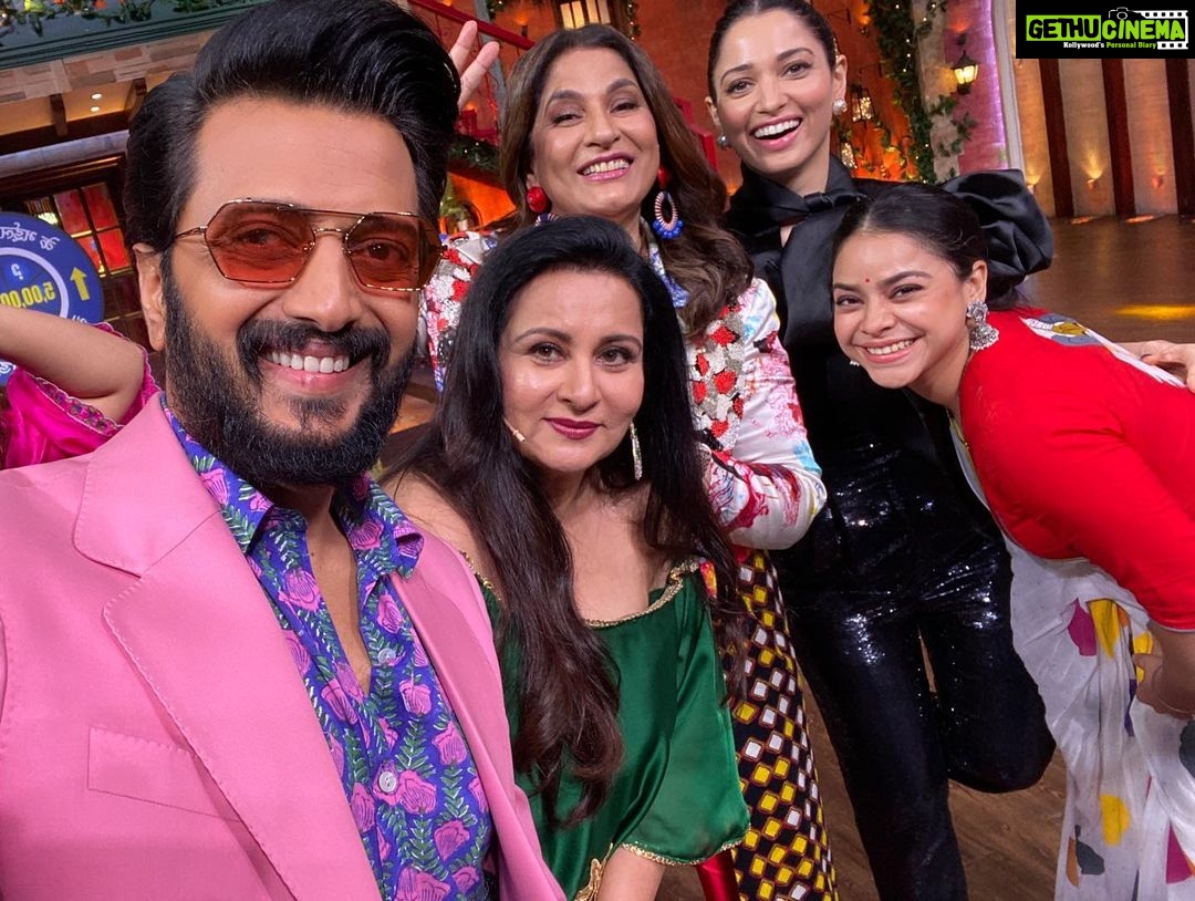 Poonam Dhillon Instagram – ” PLAN A PLAN B “. Fun & Entertaining Film ...