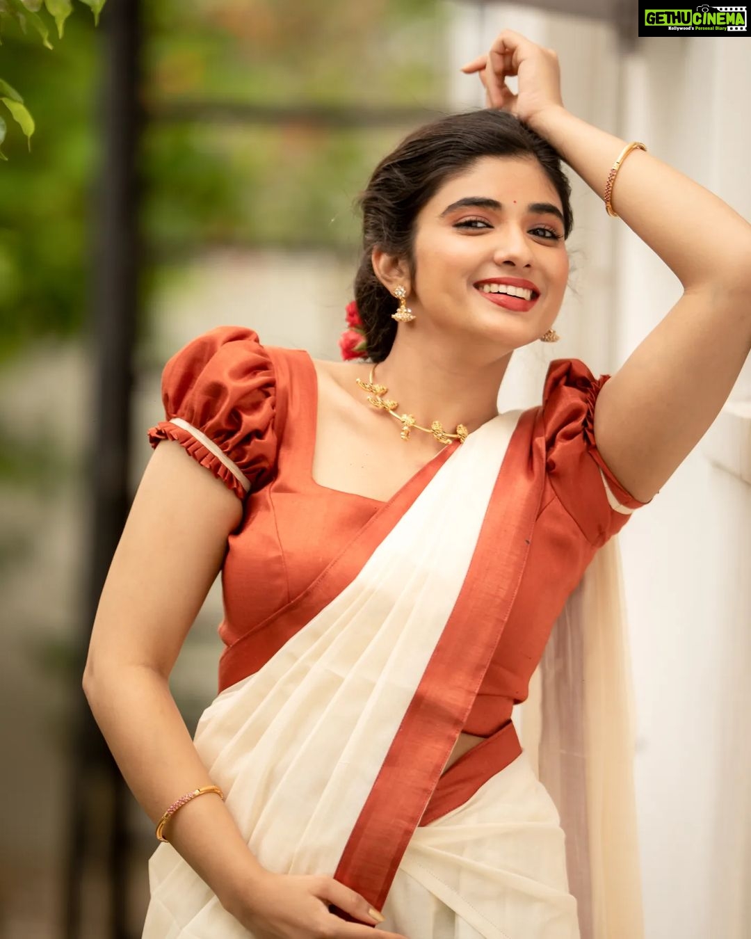 Actress Pragya Nagra HD Instagram Photos and Wallpapers April 2023 ...