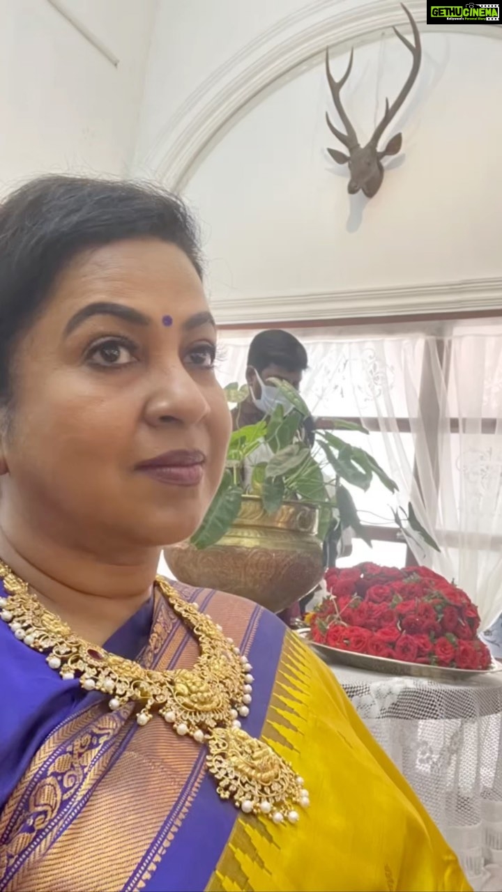 Raadhika Sarathkumar Instagram – Artisan sarees, dresses and western ...