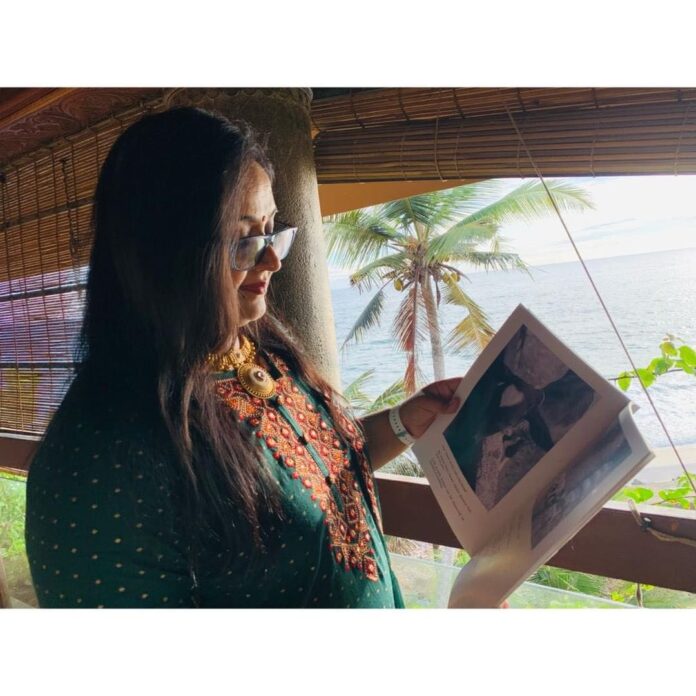 Actress Radha HD Photos and Wallpapers July 2022 - Gethu Cinema