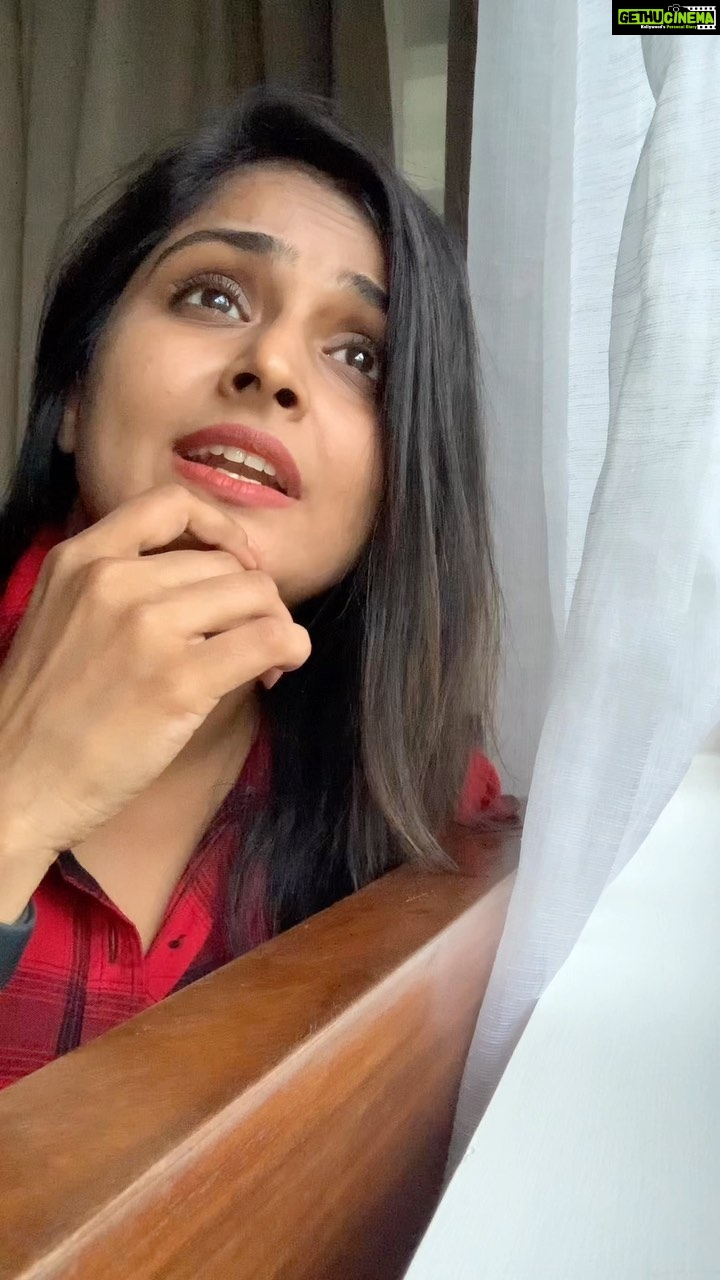 Remya Nambeesan Instagram – #impromtusinging !! just like that ️!! # ...