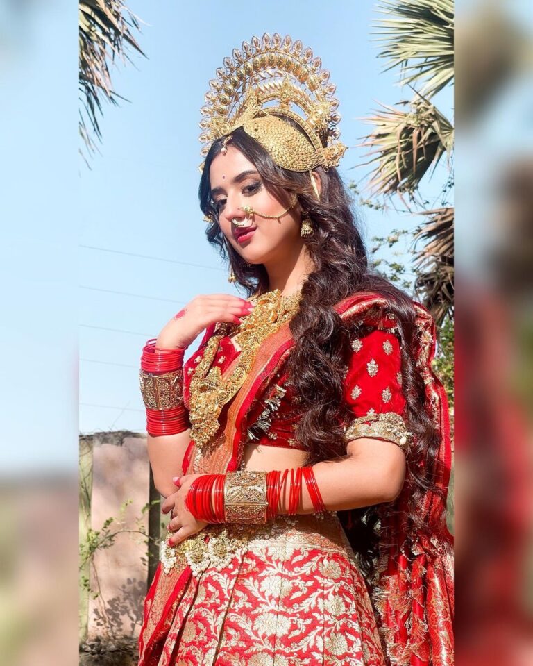 Top 10 Instagram Hits from Riya Sharma