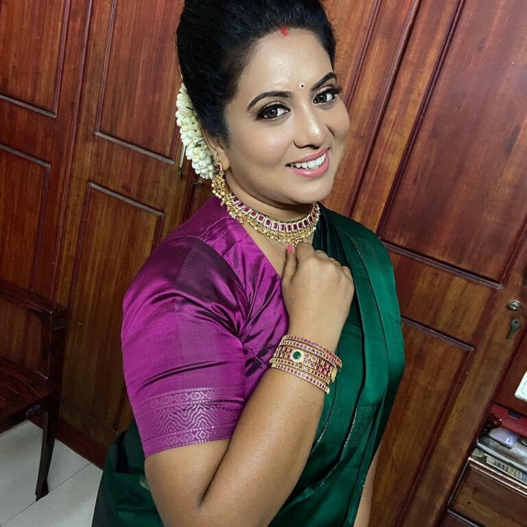Actress Rupa Sri HD Photos and Wallpapers April 2021 - Gethu Cinema