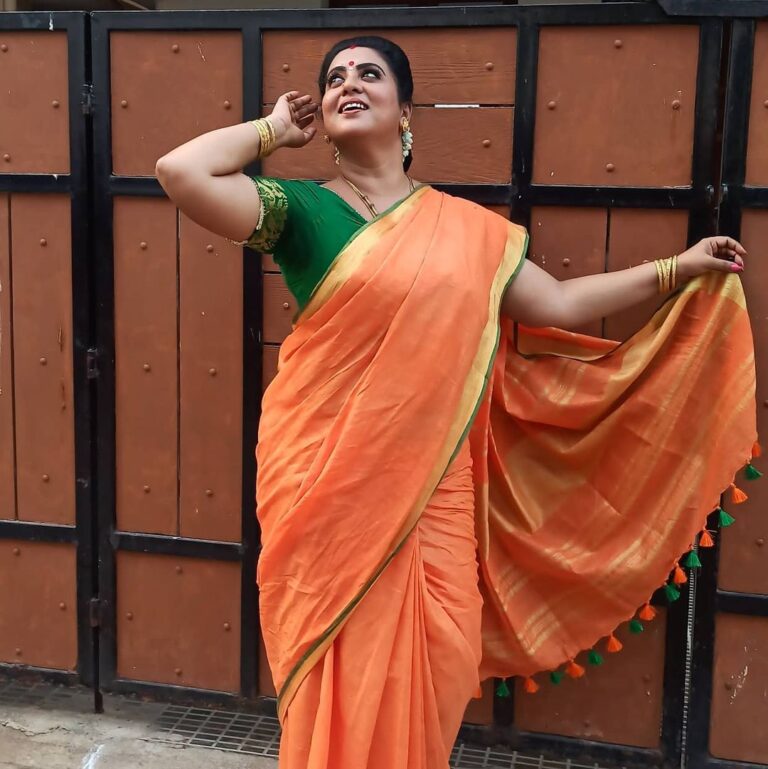 Actress Rupa Sri HD Photos and Wallpapers April 2021 - Gethu Cinema