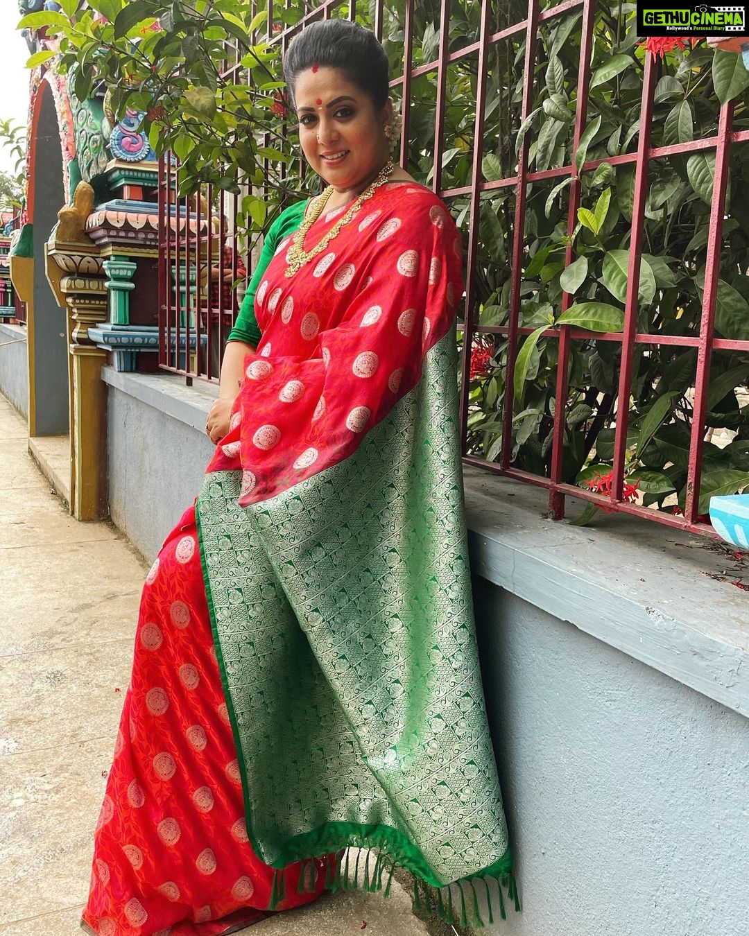 Rupa Sri Instagram – Festival outfit🥻 ️💚 @ashas_womens_collection thank ...