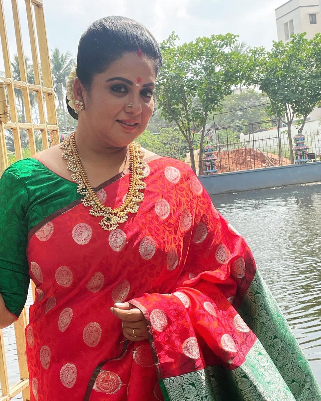 Actress Rupa Sri HD Photos and Wallpapers June 2022 - Gethu Cinema