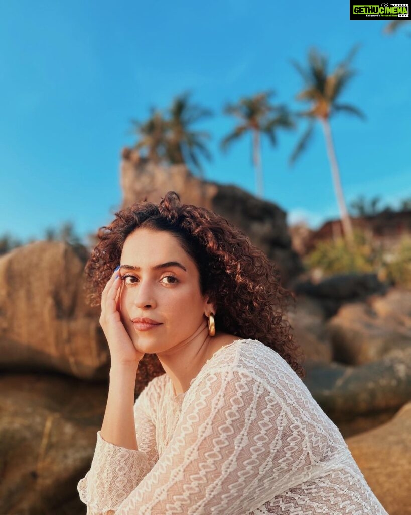 Actress Sanya Malhotra HD Instagram Photos and Wallpapers April 2023 ...