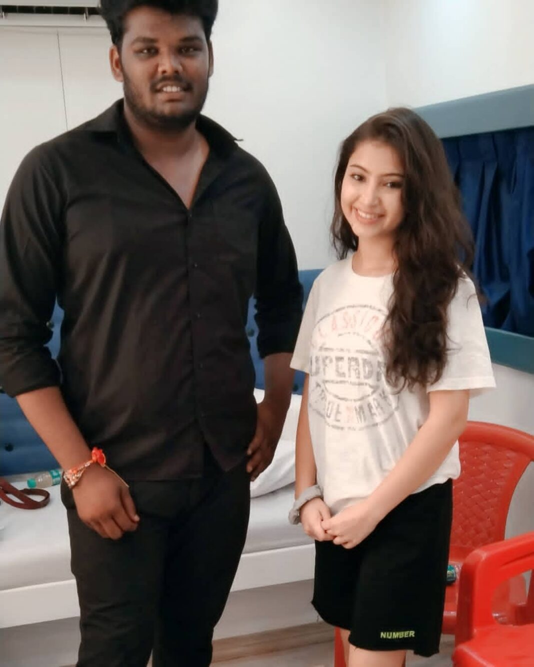 Actress Sara Arjun HD Photos and Wallpapers December 2021 | Gethu Cinema