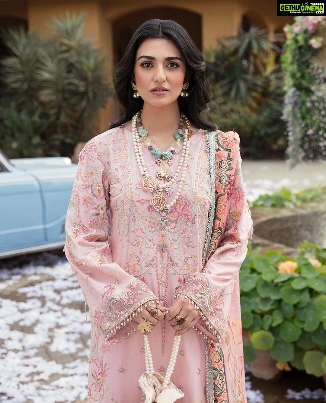 Sarah Khan Instagram – @meeras.ns 💕 | Gethu Cinema