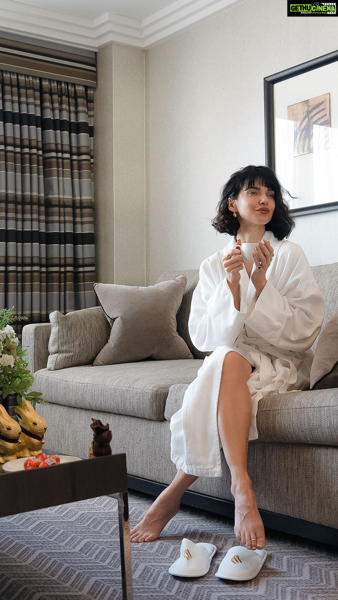 Actress Scarlett Mellish Wilson HD Instagram Photos and Wallpapers May ...