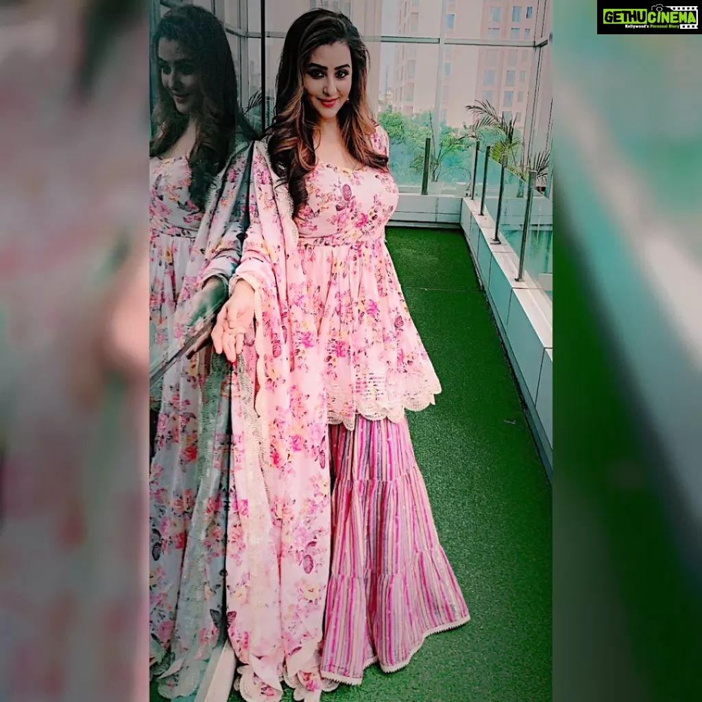 Shilpa Shinde Instagram – I would like to thank @swati1475 for getting ...