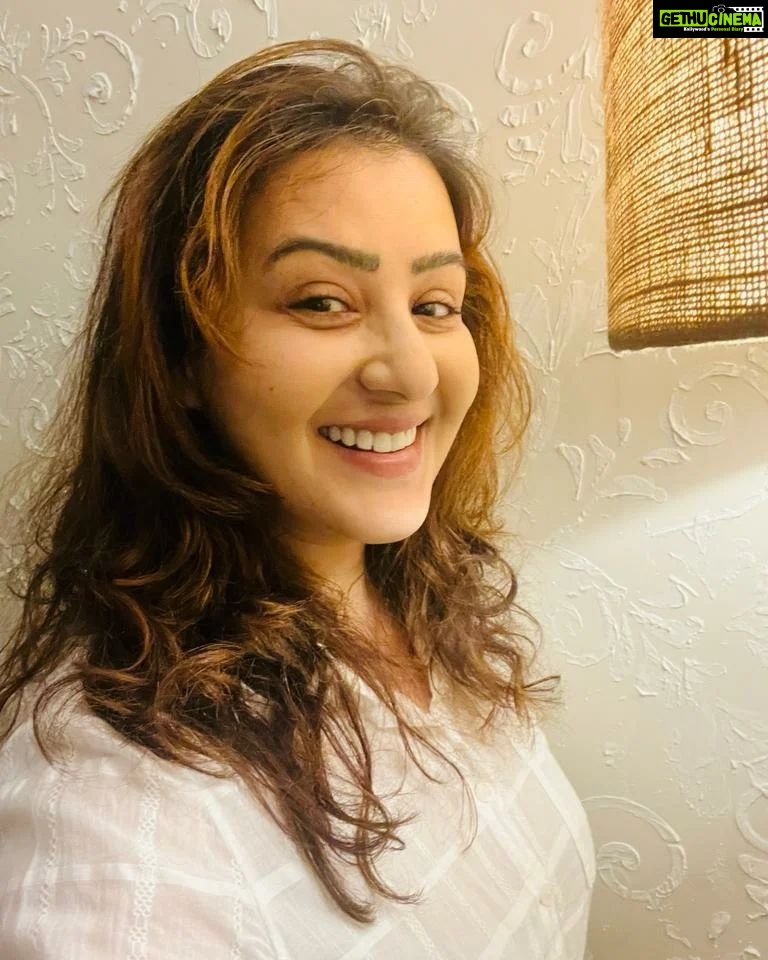 Shilpa Shinde Instagram – Happy New Year everyone ️🧚‍♀️🧿🤗 Wishing all ...