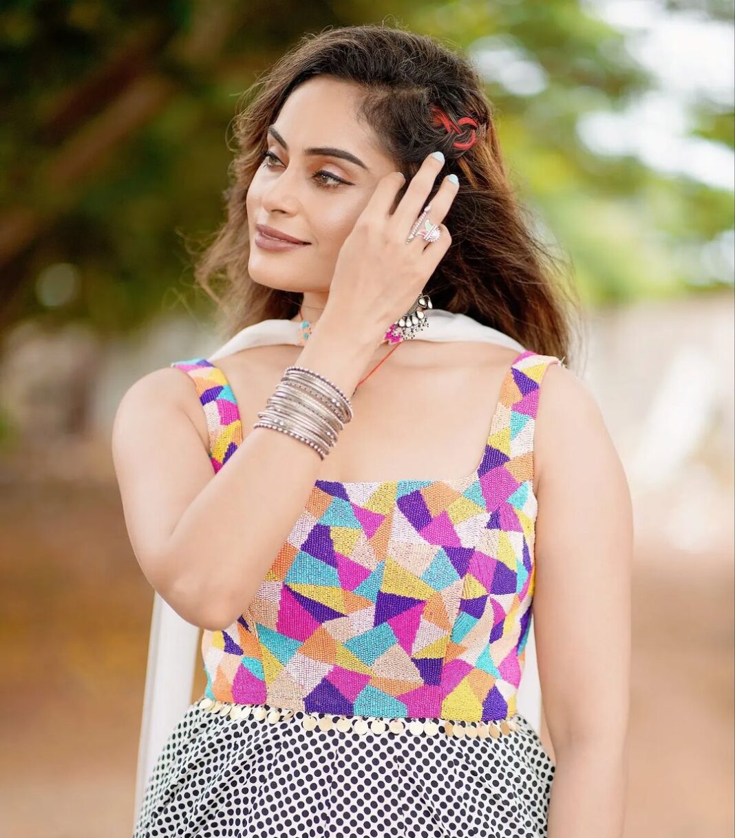 Actress Shrutika HD Photos and Wallpapers July 2022 - Gethu Cinema