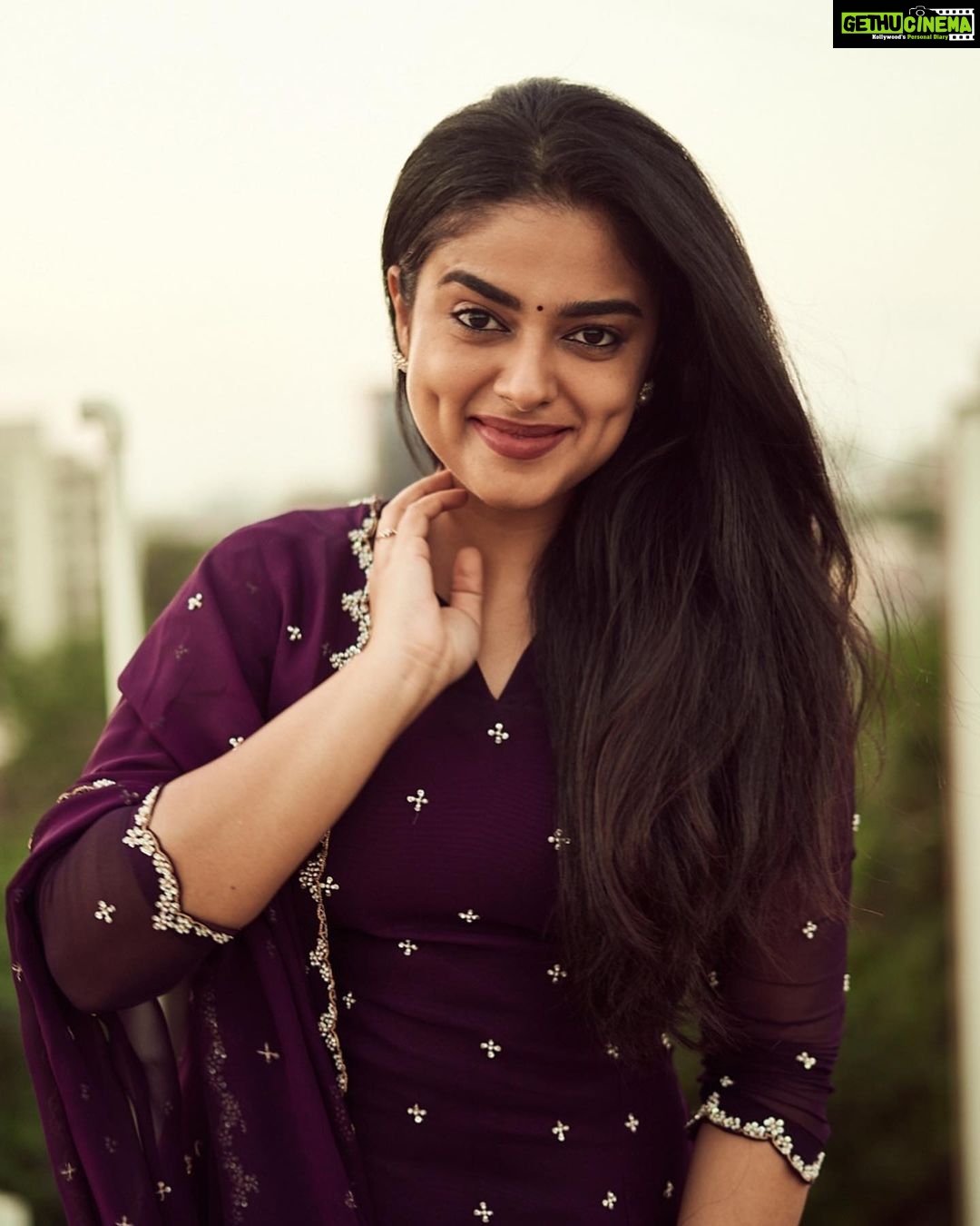 Siddhi Idnani Instagram – 💜💜💜 📸- @saurabh_sonkar Outfit – @label_afeera ...