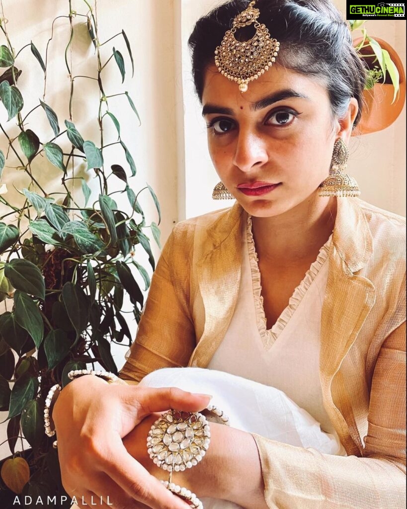 Siddhi Mahajankatti Instagram – • Discover With Sid • This is really ...