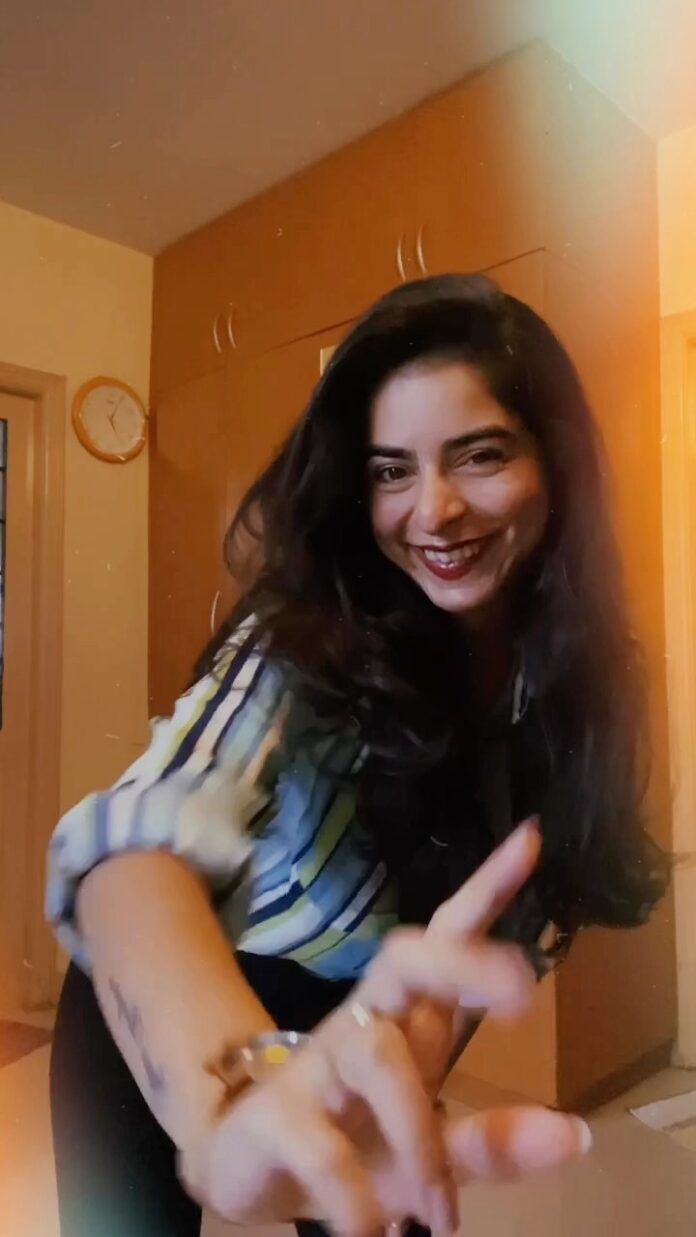 Actress Siddhi Mahajankatti HD Photos and Wallpapers November 2022 - Gethu Cinema