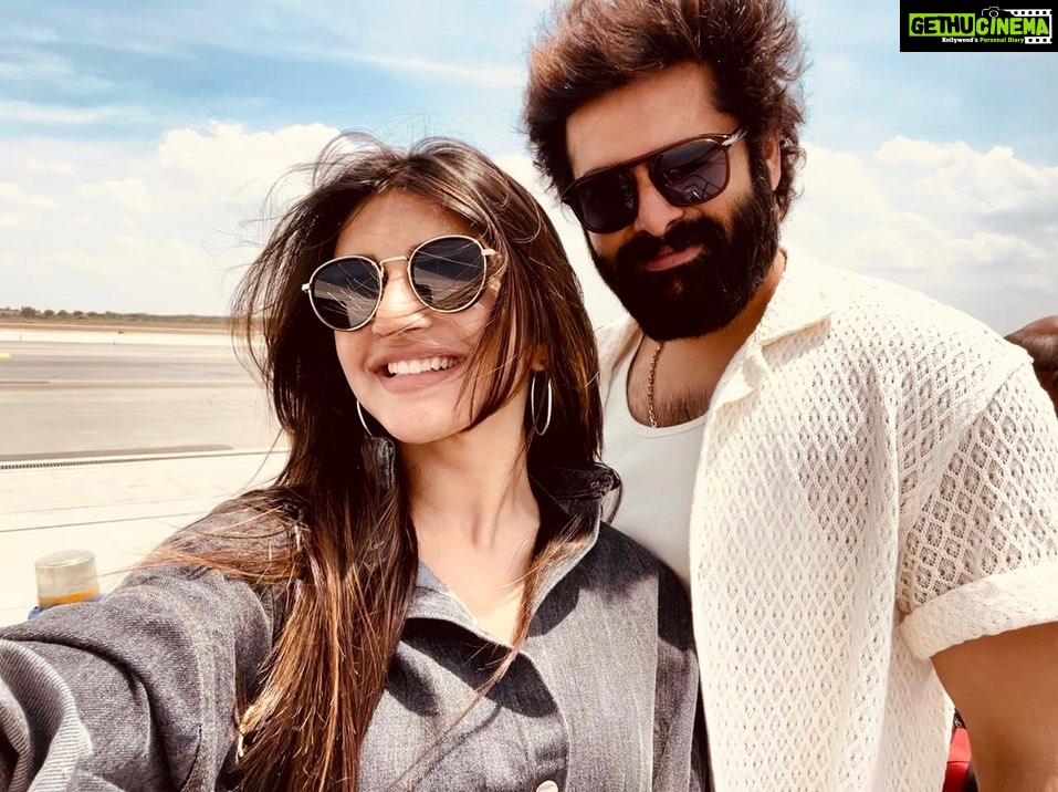 Sreeleela Wiki, Biography, Age, Gallery, Spouse and more