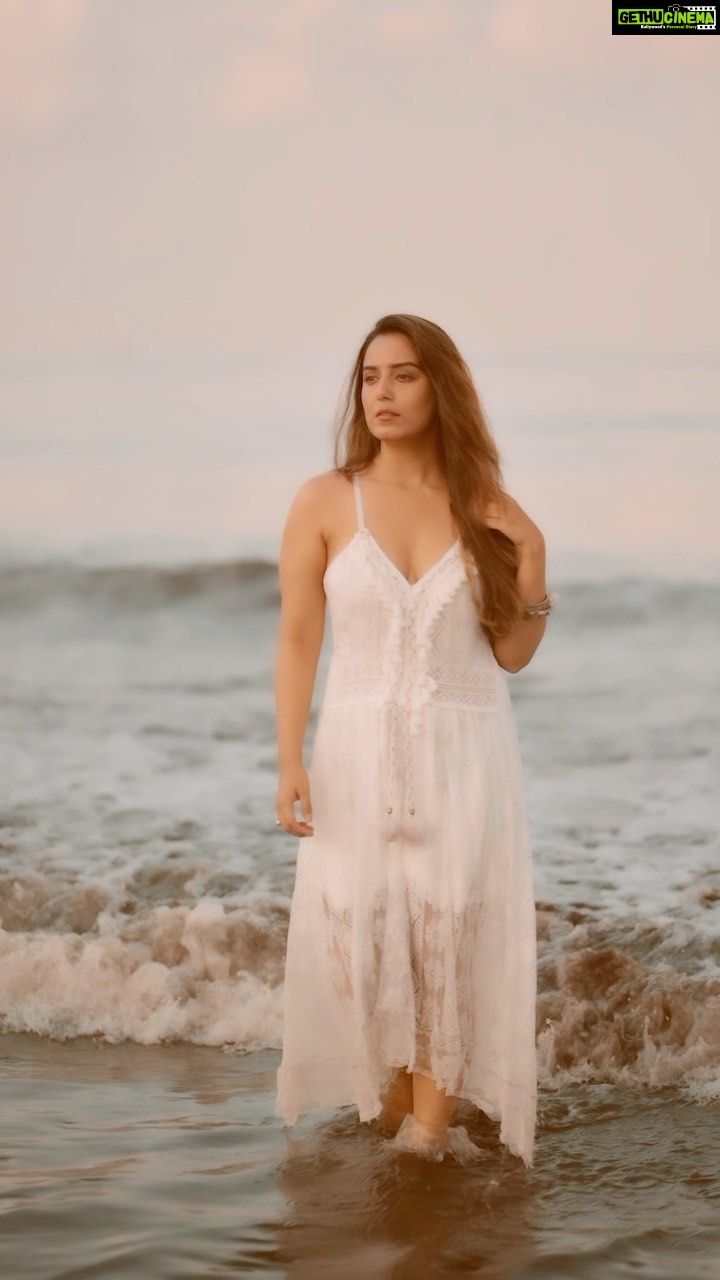 Actress Srishty Rode HD Instagram Photos and Wallpapers June 2023 ...