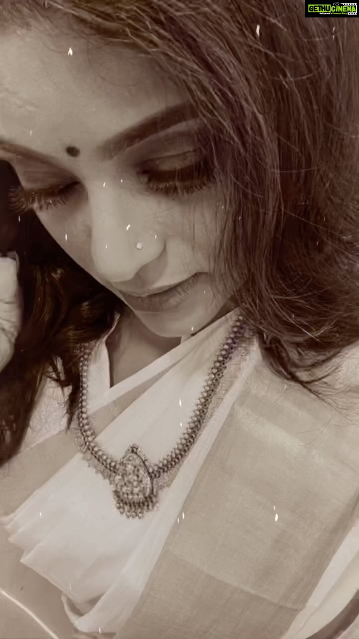 Veena Nair Instagram - 💕 ️💕 - Gethu Cinema