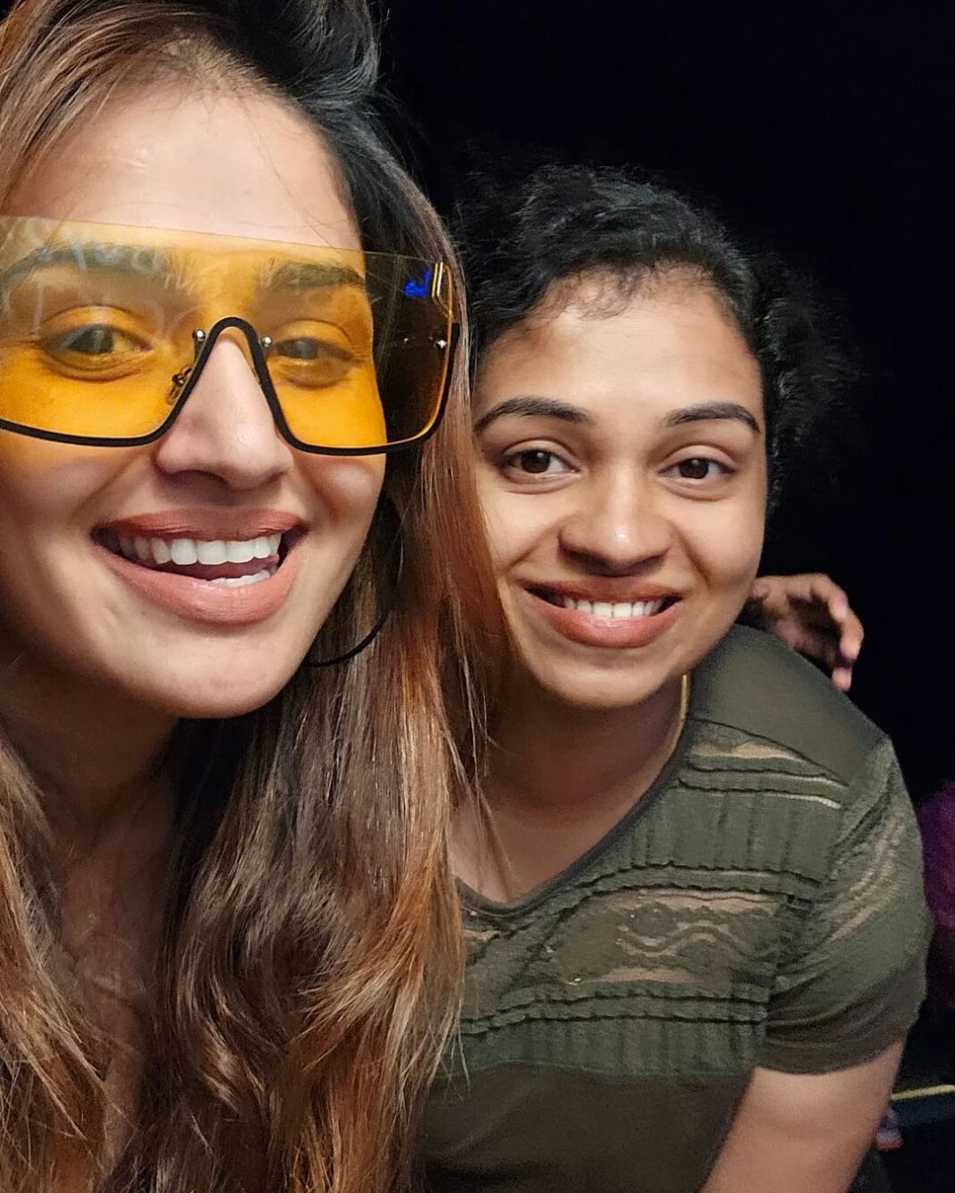 Actress Vidhya Mohan HD Photos and Wallpapers April 2023 - Gethu Cinema