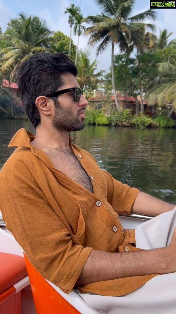 Actor Vijay Deverakonda HD Instagram Photos and Wallpapers May 2023 ...